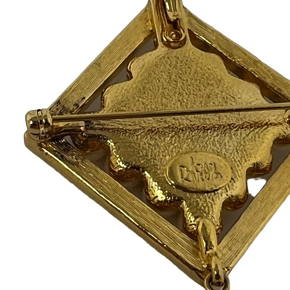 Joan Rivers | Jewelry | Vintage Joan Rivers Faux Pearl And Rhinestones ...